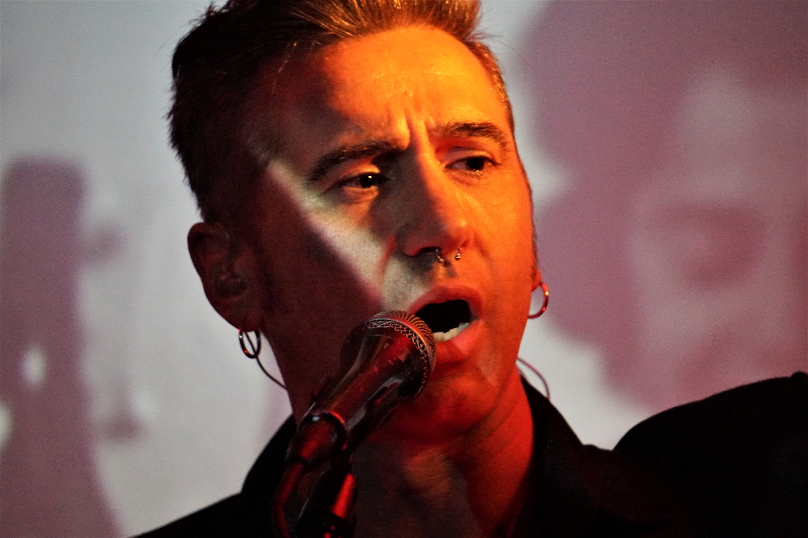 Konzertbericht: Living Temples / Bootblacks / Spiritual Front im ...