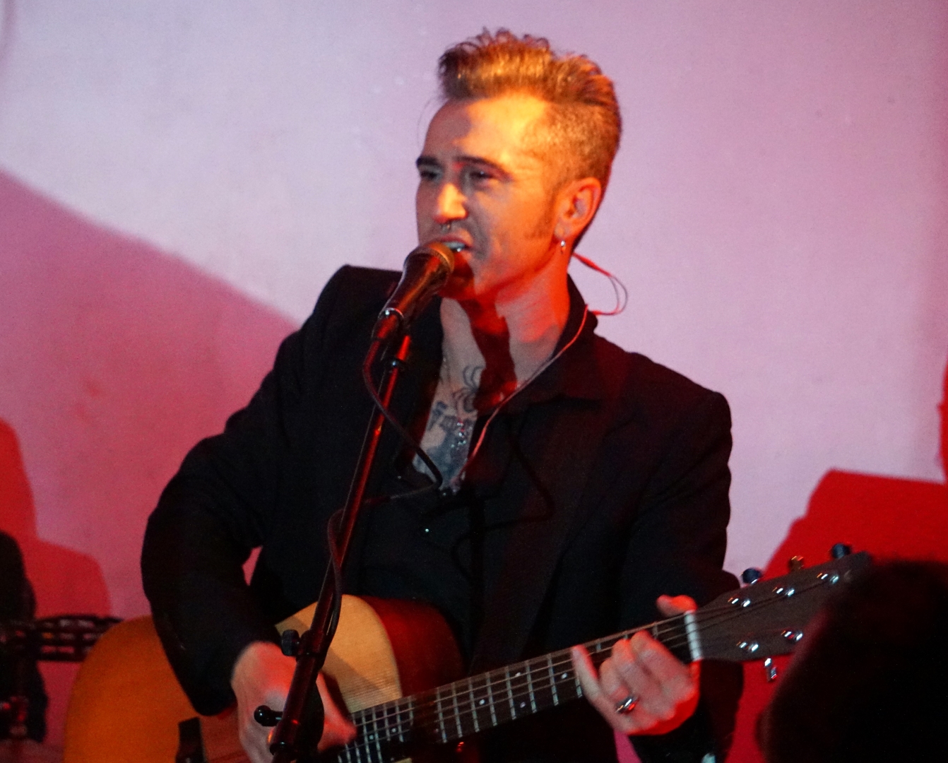 Konzertbericht: Living Temples / Bootblacks / Spiritual Front im ...