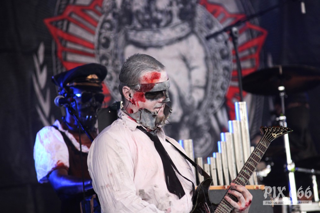 Corona-Chronicles: Interview mit Herrmann Ostfront (Ost+Front) - Gothic ...