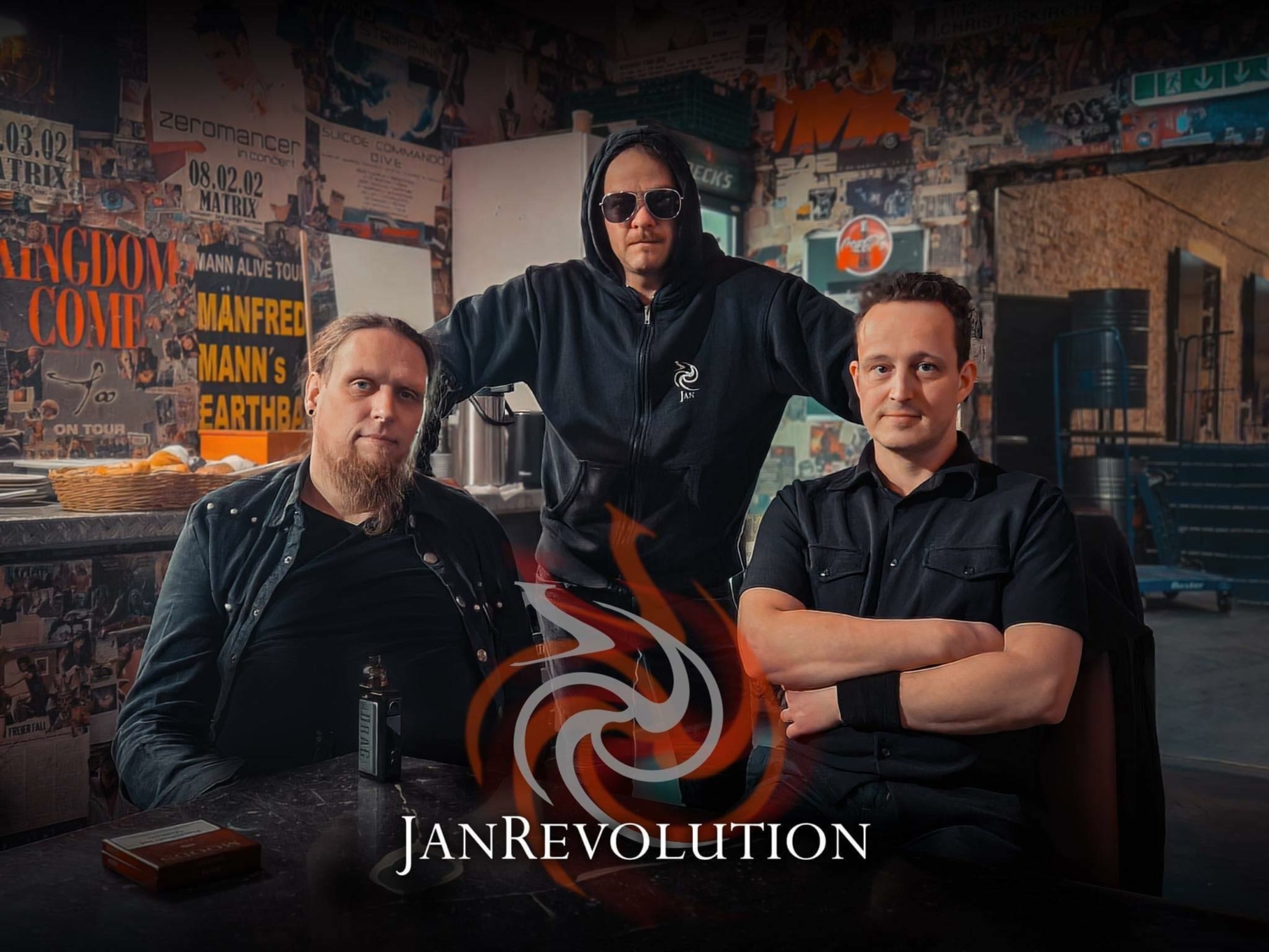 JanRevolution gehen mit Blutengel auf Unsterblich-Tour - Gothic Empire